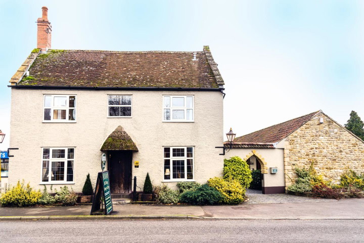 The Half Moon Inn And Country Lodge - Sherborne