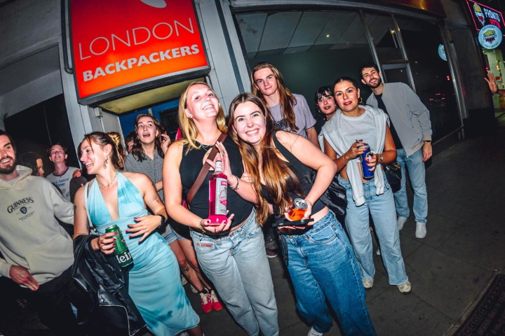 London Backpackers Youth Hostel 18 - 35 Years Old Only - Central London