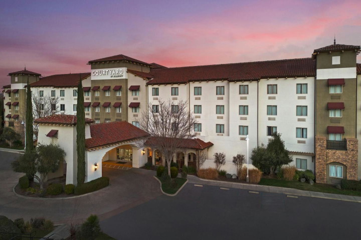 Courtyard By Marriott Paso Robles - Paso Robles, CA