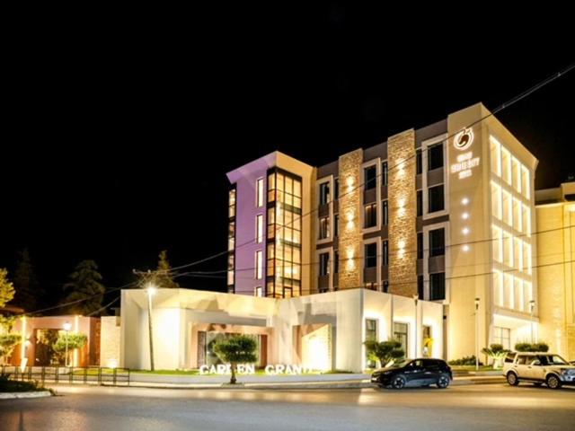 Grand White City Hotel - District de Berat