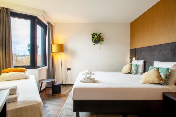 Hotel Lowietje Lisse - Keukenhof - Free Parking - Hoofddorp