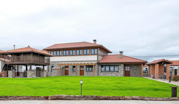 Apartamentos La Lozana - Asturias
