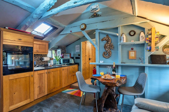 Finest Retreats - Fishermans Cottage - Tintagel
