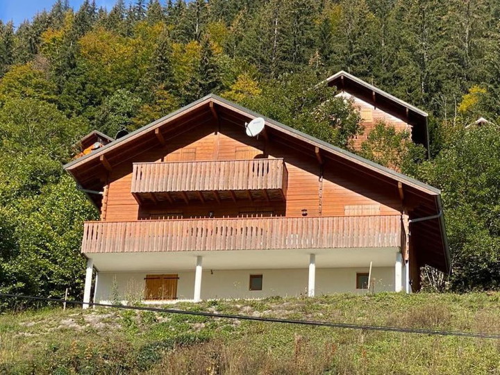 5-bedroom Chalet With Sauna And Stunning Views - Évian-les-Bains