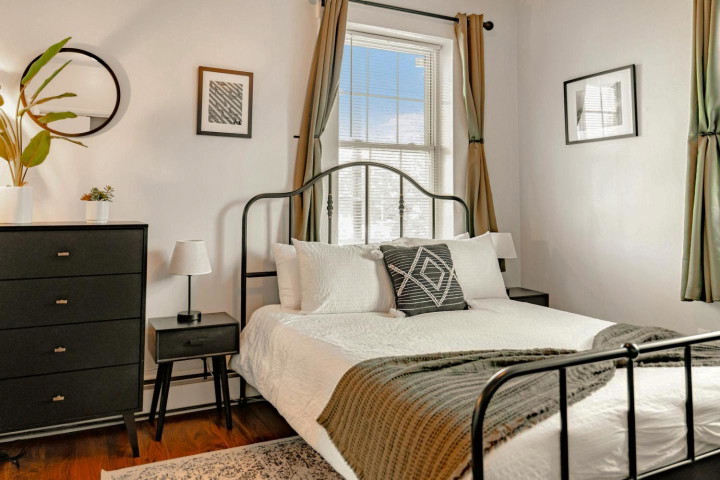 Studio In Little Italy - New Haven, CT