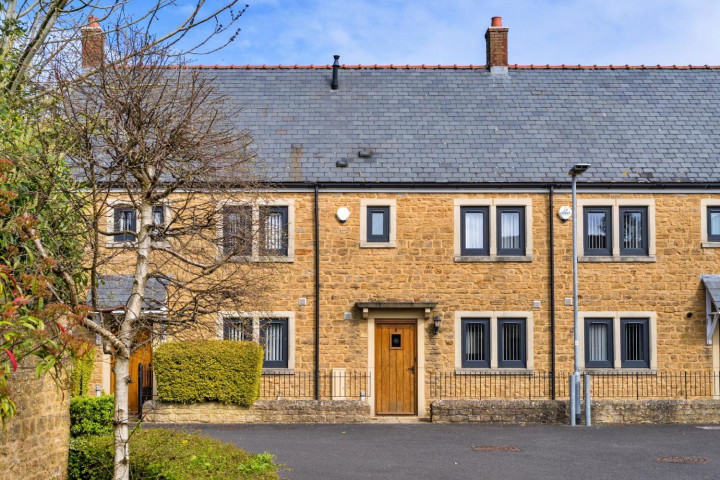 Finest Retreats - Hollies Cottage Willow 2 Bed - Yeovil
