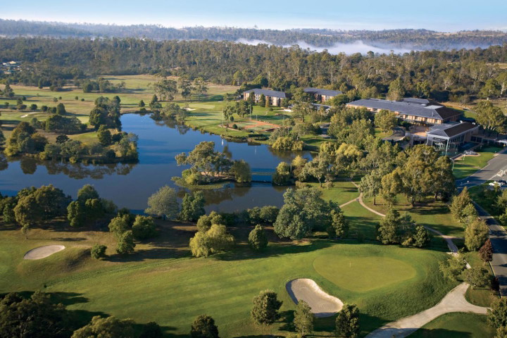 Country Club Villas - Tasmania