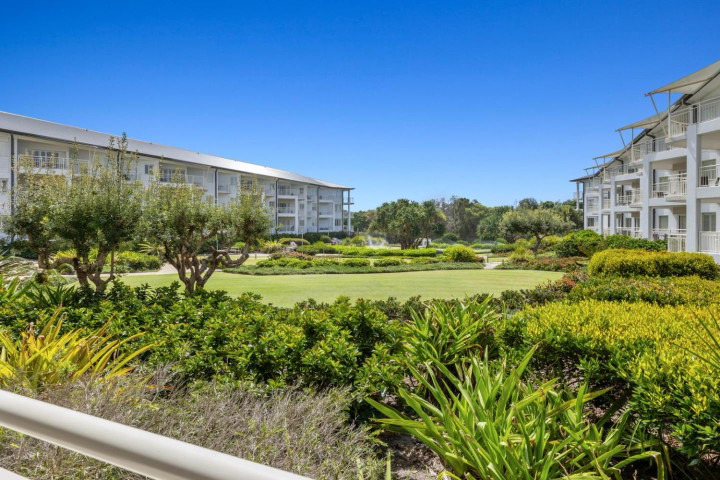 Gardenview Apartment In Salt Beach Resort By Uholiday - 2br, 1br And Hotel Room Configurations Available - Gold Coast