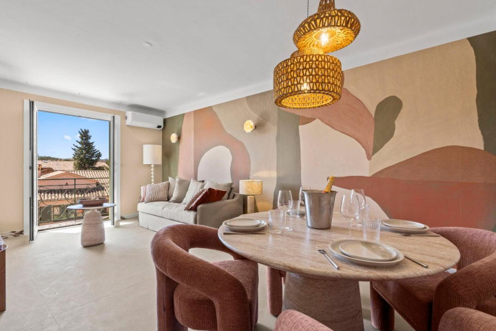 Theava Collection - Place Des Lices - Saint Tropez City Center - Saint-Tropez