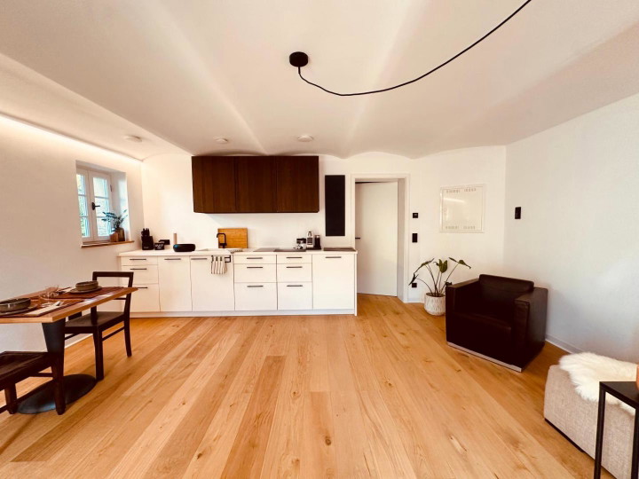 "Garden Suite" Modernes Garden Apartment Nahe Stuttgart Terrasse Parkplatz - Herrenberg