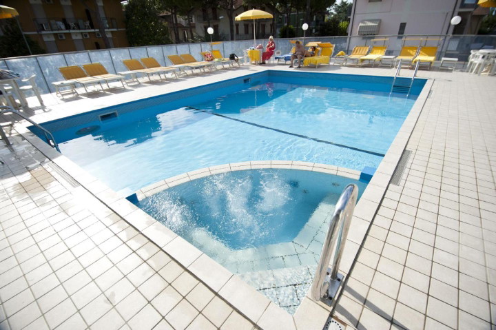 Hotel Giunchi - Cesena