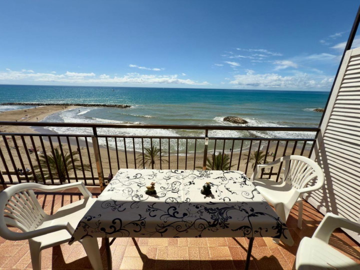Aparteasy - Cunit Apartment With Sea View And Balcony - Cunit