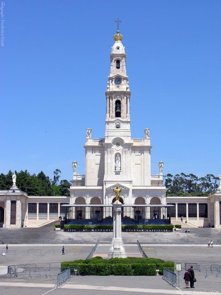 Apartamento 300 Metros Do Santuário De Fátima T4 - Torres Novas