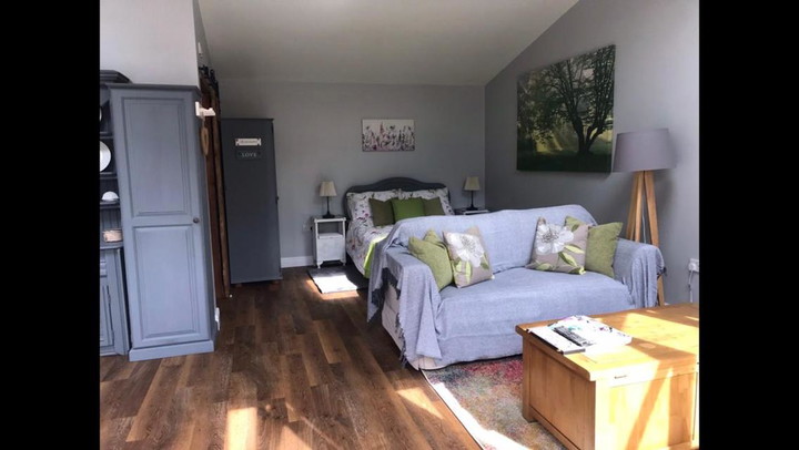 Hillview Lodge - Devizes