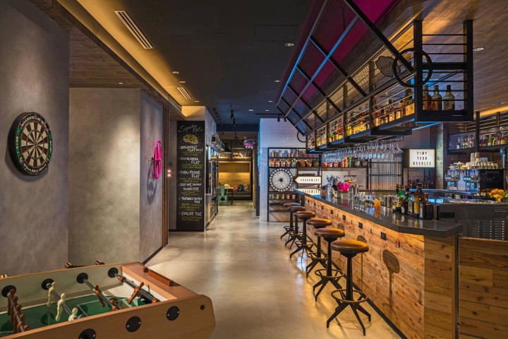 Moxy Osaka Honmachi - Osaka