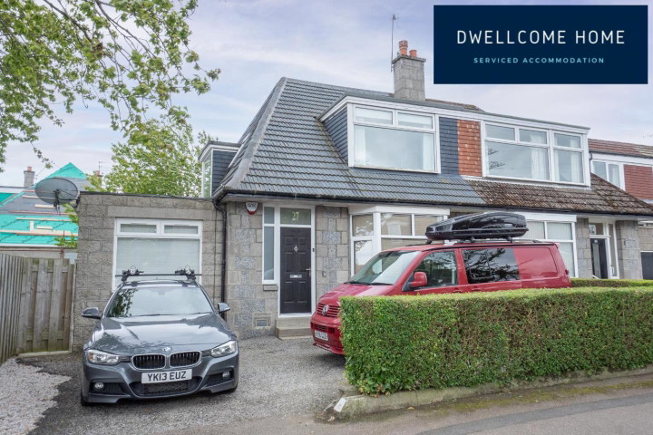 Free Drive Parking For 2 Vehicles, Outside Lez Zone, Garden, Fast Wifi, Lovely Quiet Street, Ideal For Long Term Contractor, Corporate Etc Stays - Dwellcome Home Ltd 5 Double Bedroom 2 And A Half Bathroom Aberdeen House - See Our Site For Assurance - Aberdeen