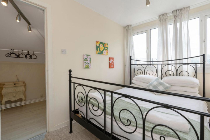 Bed Breakfast Edinburh Direct Airort Bus Skyline 18 To Accomadation - Edinburgh