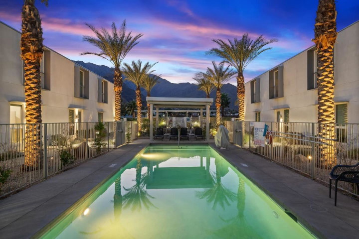 Palm Springs 2br Private Pool, Spa Office - Palm Springs, CA