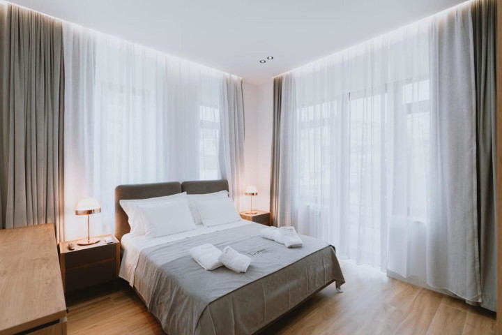 Dyrmo Hotel - Albania
