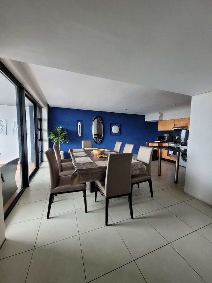 Exquisite 6 Sleeper - With Sea Views Across Ushaka - Durban