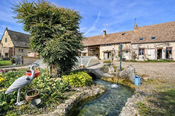 L'auberge De La Fontaine "Gîte Nyméa" "Gîte L'avérine" Et "Gîte Saulisse" - Gaillon