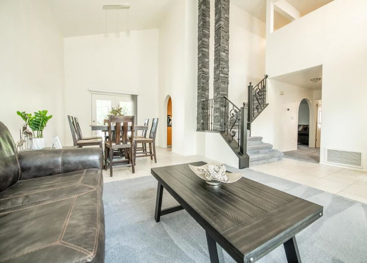 Large Family Home With Game Room - Page, AZ