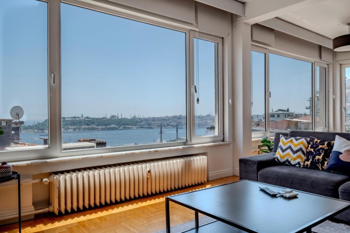 Bosphorus View - 5 Bedrooms - 2 Bathrooms - Elevator - Central Location - İstanbul