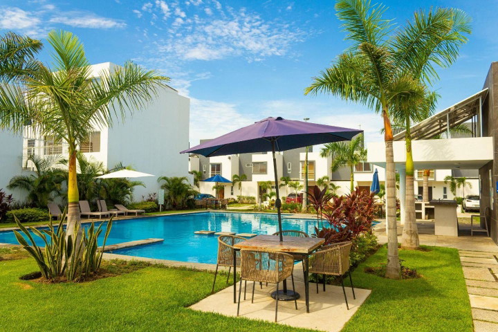 House With Pool Near Riviera Nayarit Beaches - Bucerías