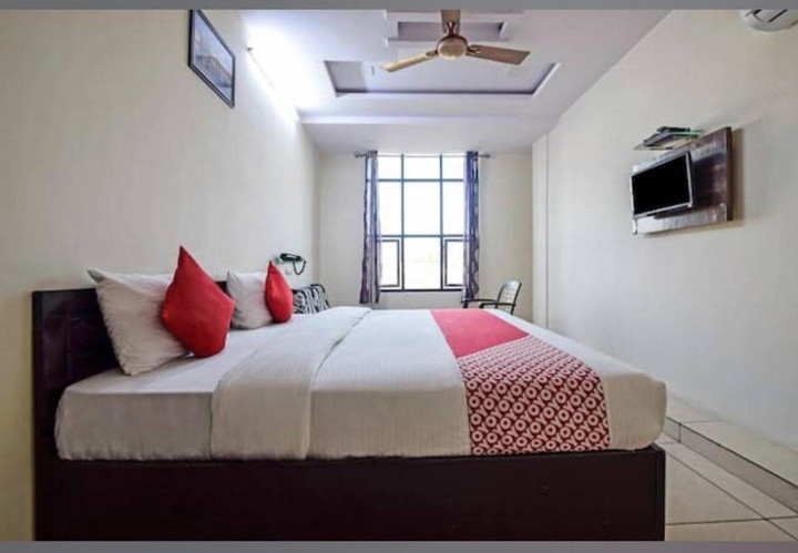 Hotel New Star - Chittorgarh