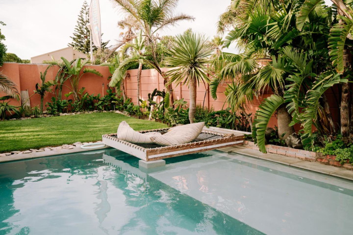 Surfers Lodge - Cape Town