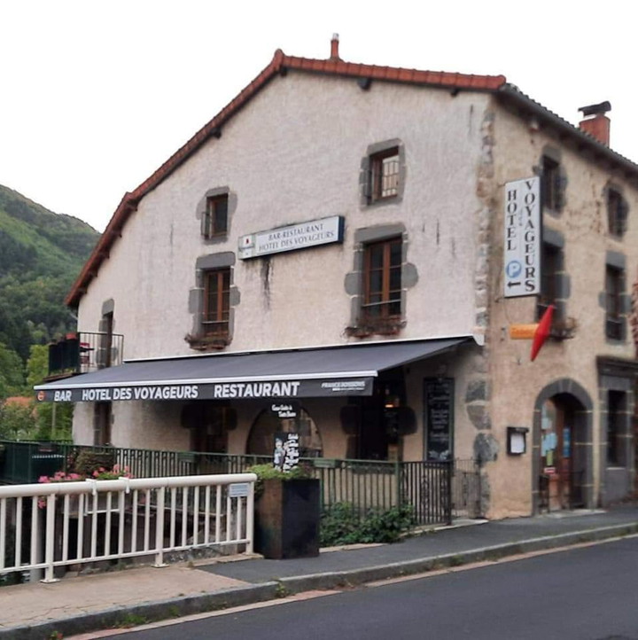 Hôtel Des Voyageurs - Jura