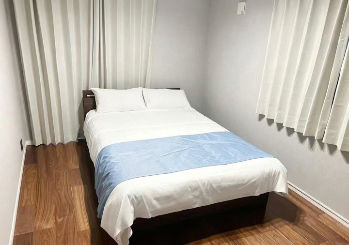 池袋駅徒歩圏内 新宿 渋谷 銀座 上野 秋葉原直行 新築個室 冷蔵庫 ドライヤー 高速Wi-fi 机鏡完備 池袋三丁目 - Ikebukuro