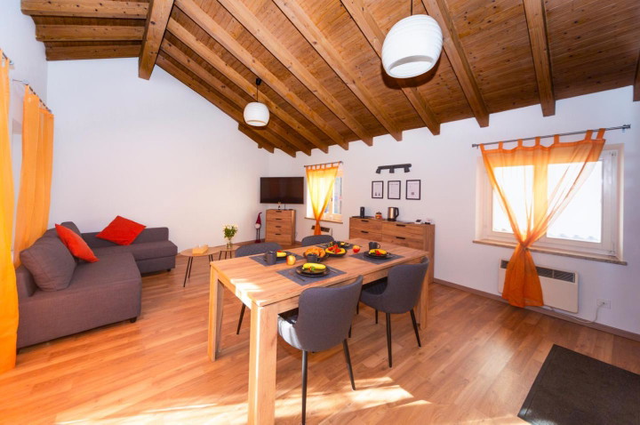 Piazza Grande House - Locarno
