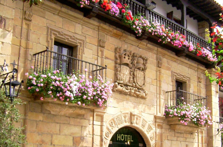 Hotel Museo Los Infantes - Cartes