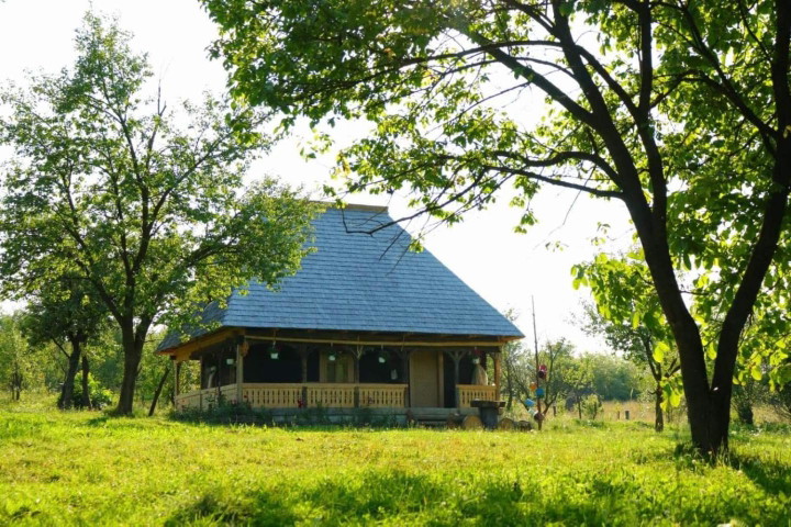 Casuța Din Grădină - Roemenië