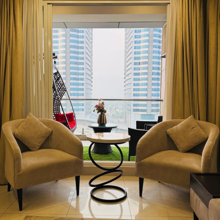 Skyline Capital Retreat Premium Serviced Apartments - Elysium Tower Islamabad - Islamabad
