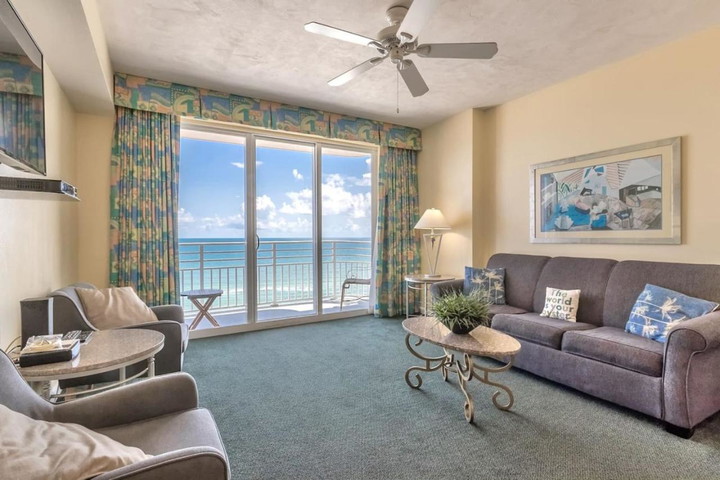 Oceanfront Haven 1br Direct Ocean Front With Private Balcony At The Wyndam Ocean Walk - Ormond Beach, FL