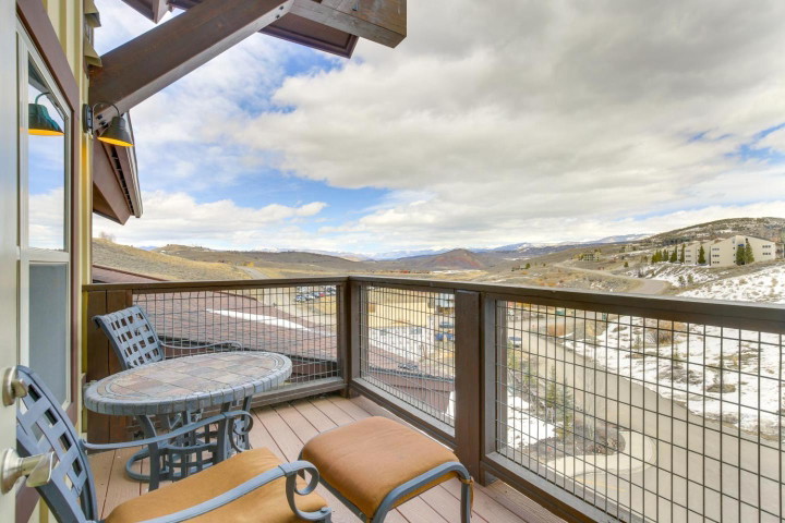 Steps To Ski Lifts: Base Camp One Resort Condo - Colorado