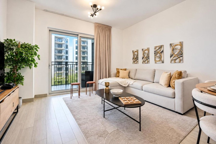 Yas Canal 3 - Yas 2br, Pool & F1 - Abu Dhabi
