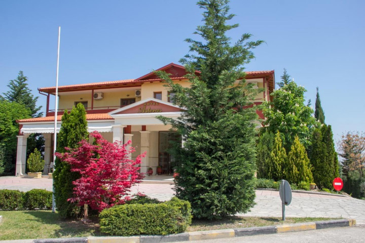 Asteras Hotel - Науса