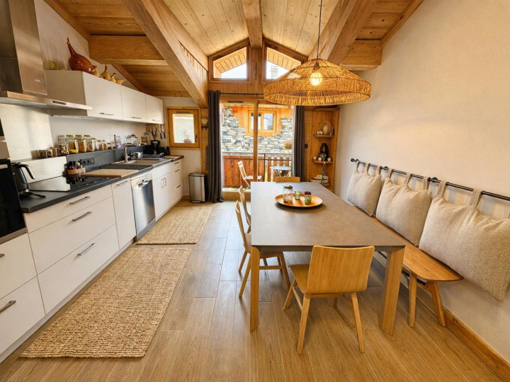 Charmante Maison De Village Rénovée 4 Pièces, 3 Niveaux, 80m², 6 Pers, à St Marcel, Proche Pistes Ski. - Les Menuires