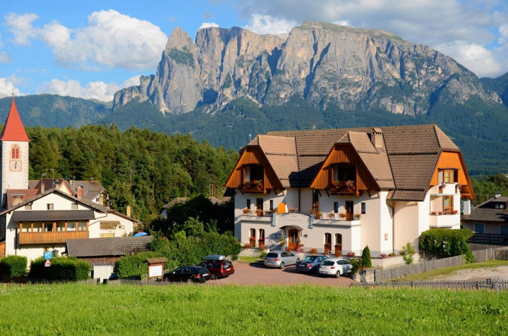 Hotel Lengsteinerhof - Kastelruth