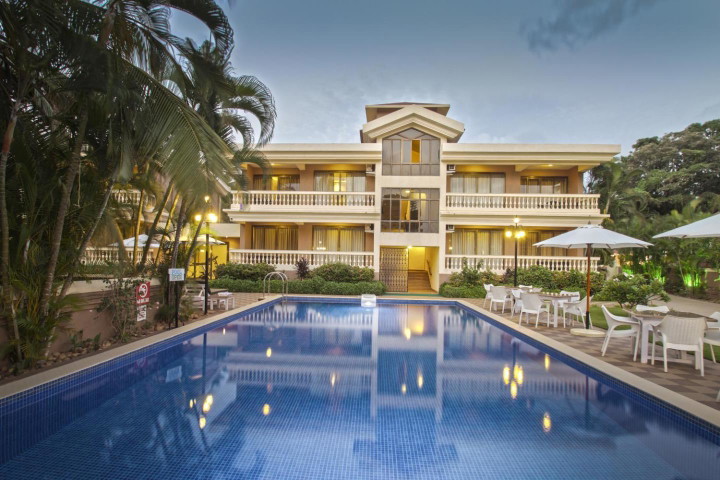 De Mandarin Beach Resort Suites & Villas, Candolim - Goa