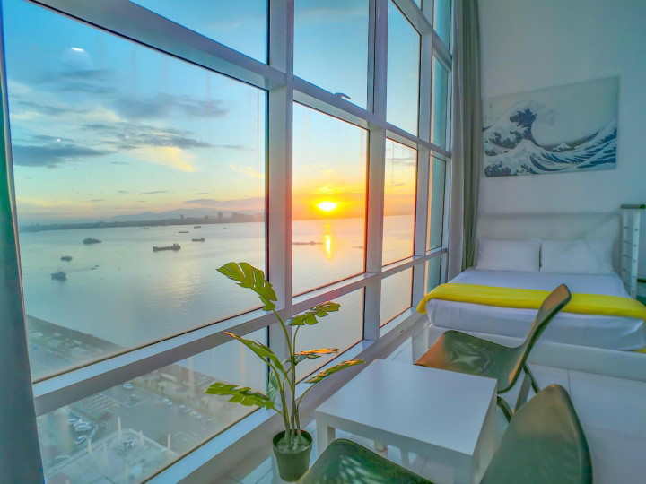 Maritime Suites By Comfy - George Town