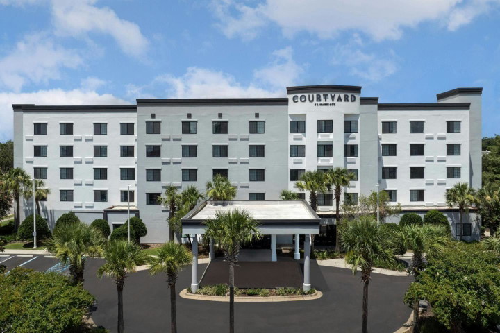 Courtyard By Marriott Pensacola Downtown - Gulf Breeze, FL