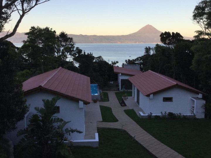 Villas Casteletes - Pico Island