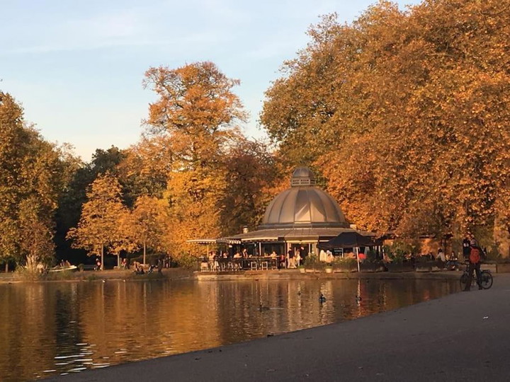 Victoria Park 1 Bedroom Flat - Londra