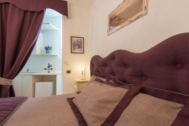 Villa Goccia Di Vino - Barolo