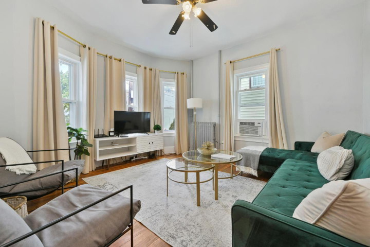 The Maverick Downstairs - Lux Apartment - Close To Downtown Boston & Airport - North End - Boston