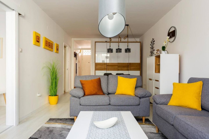 Flat White Apartment - Budapest